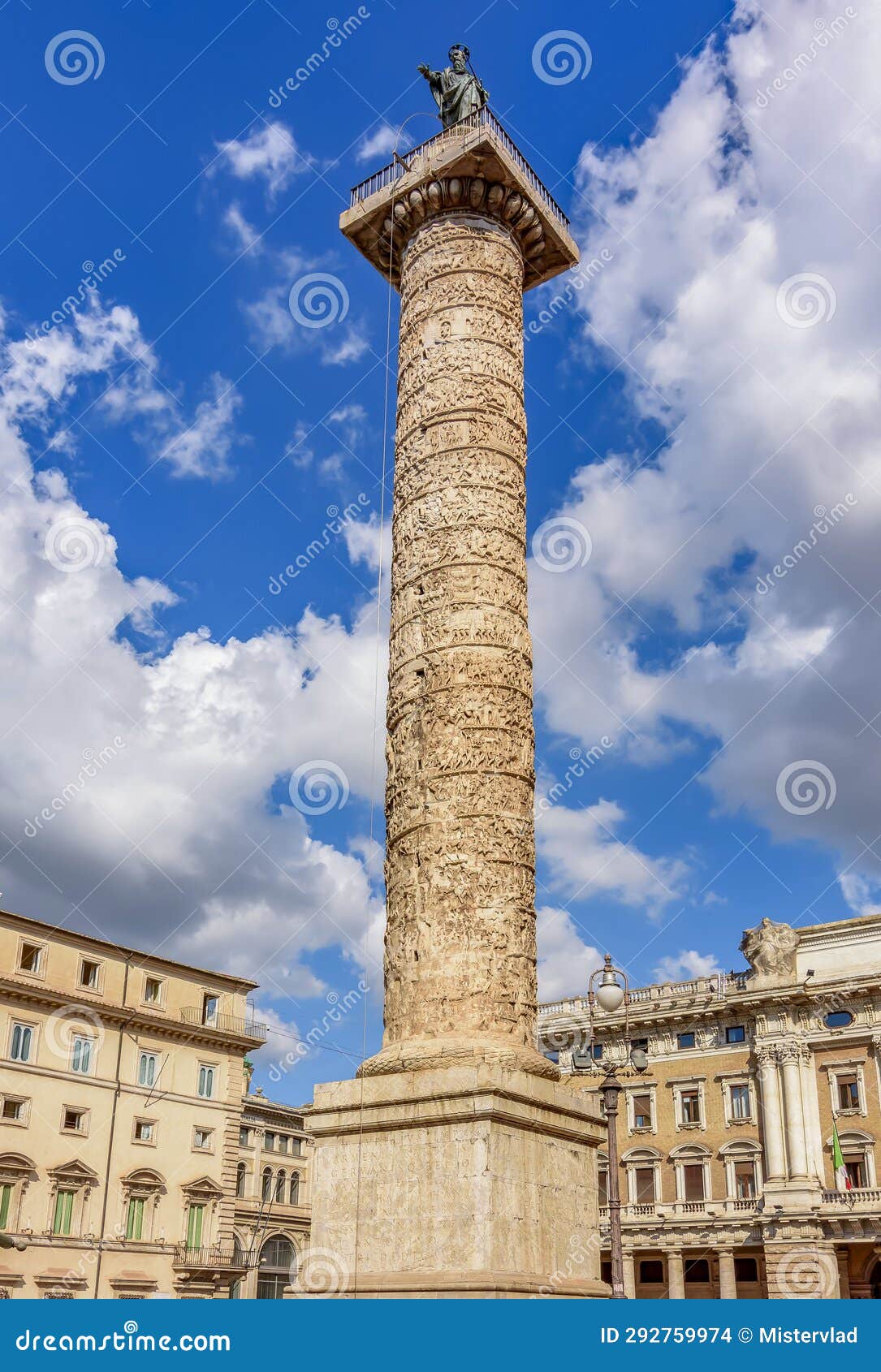 Columna De Marcus Aurelius En Italia Roma Foto de archivo - Imagen de ...
