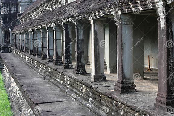 Columns in Angkor Wat Temple Stock Image - Image of khmer, heritage ...