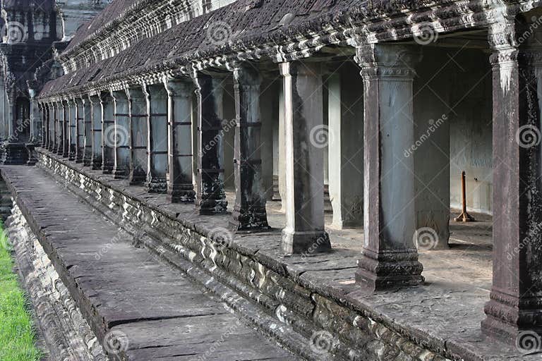 Columns in Angkor Wat Temple Stock Image - Image of khmer, heritage ...