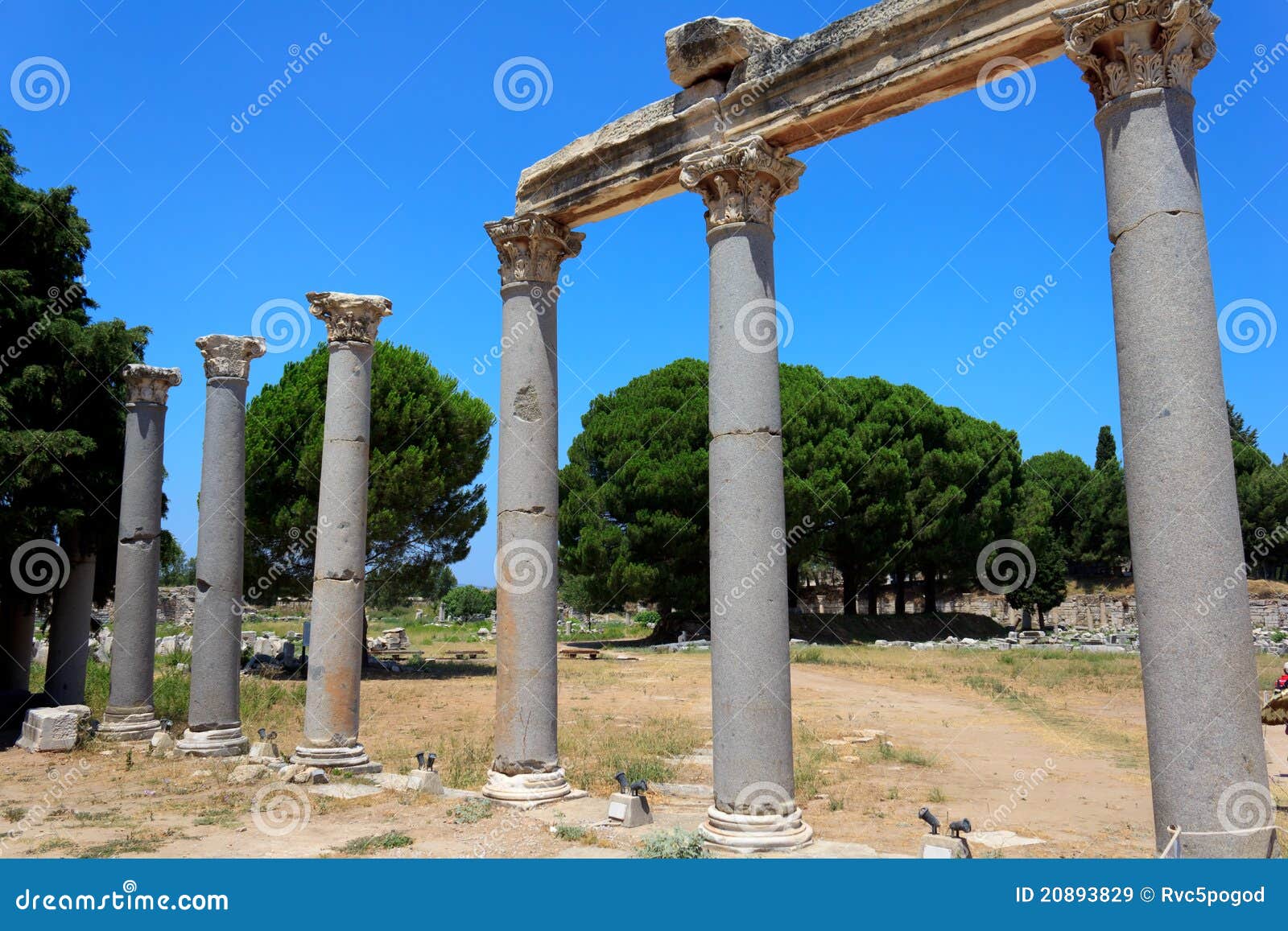 Columns at Ephesus, Turkey stock image. Image of ancient - 20893829