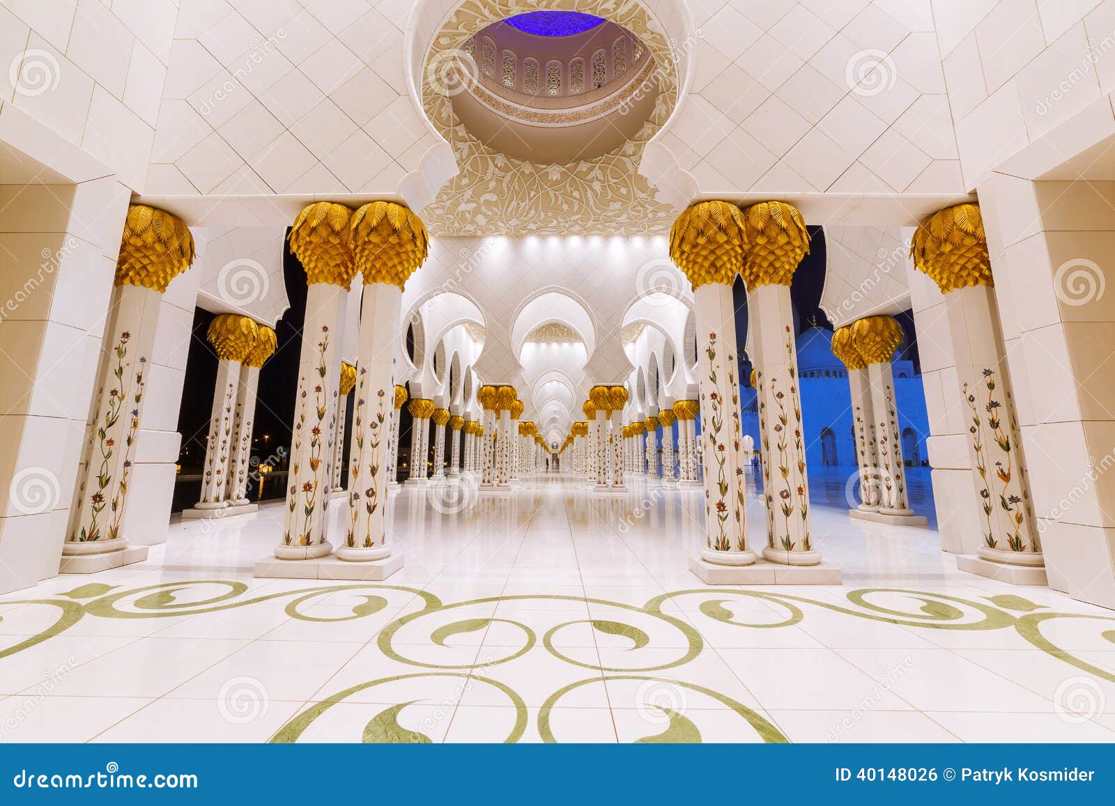 Columns of Grand Mosque in Abu Dhabi Stock Photo - Image of persian ...