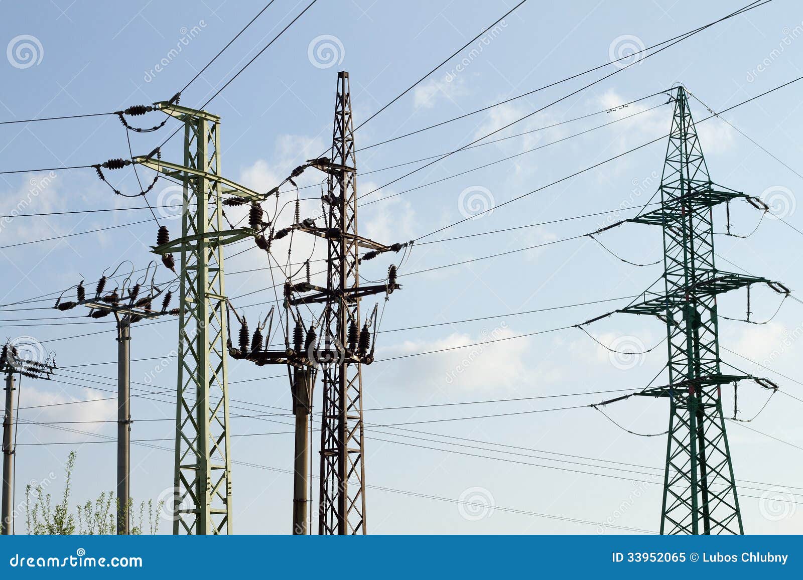 Columns high voltage stock image. Image of pylon, volt - 33952065