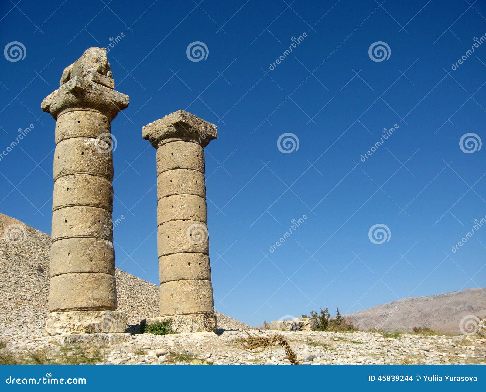 Columns of Karakus Tumulus in Turkey Stock Photo - Image of east ...
