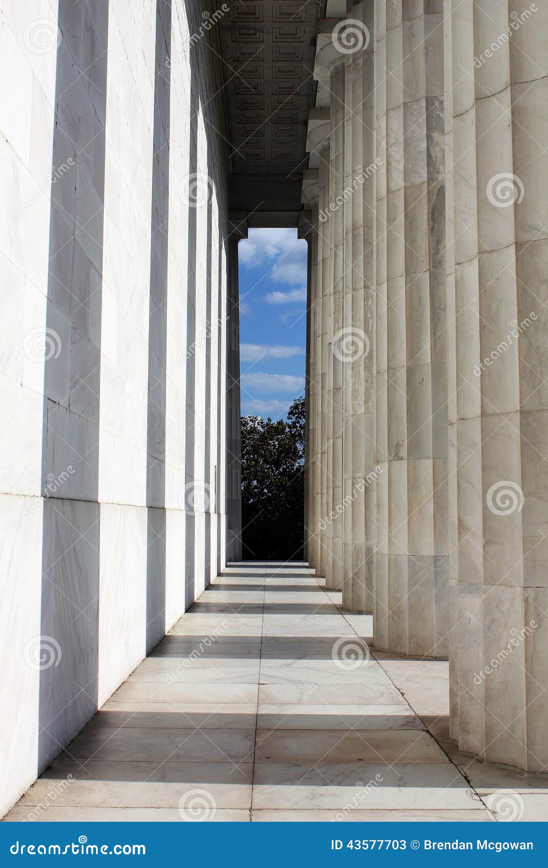 Lincoln Memorial Columns stock image. Image of history - 43577703
