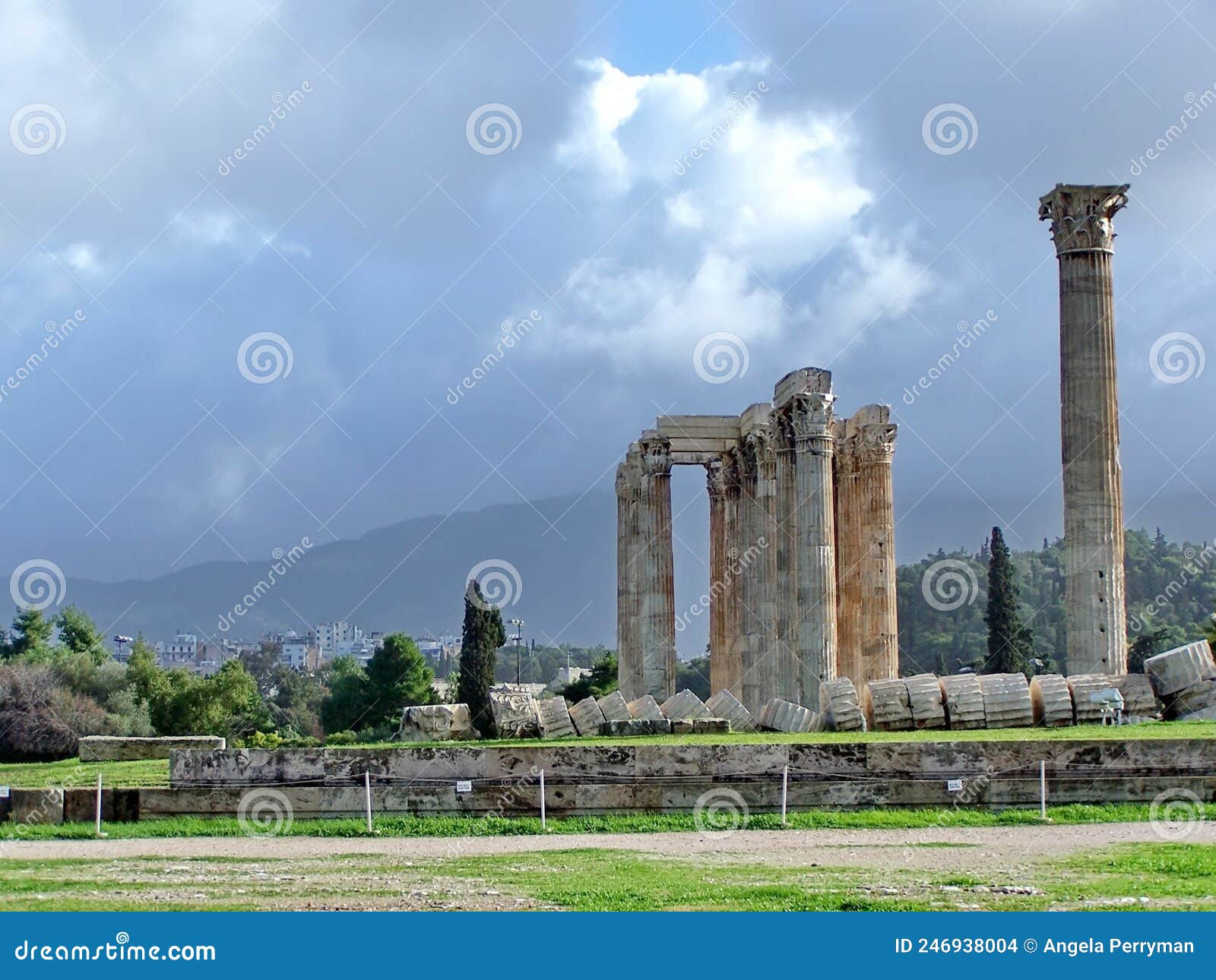 Greek Columns with a Lintel Stock Photo - Image of greece, lintel ...
