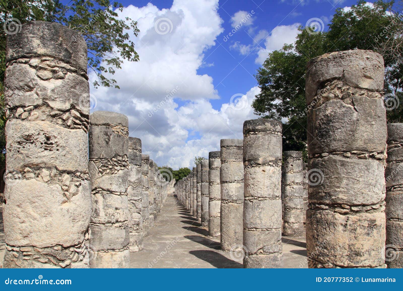 Columns Mayan Chichen Itza Mexico Ruins In Rows Stock Image ...