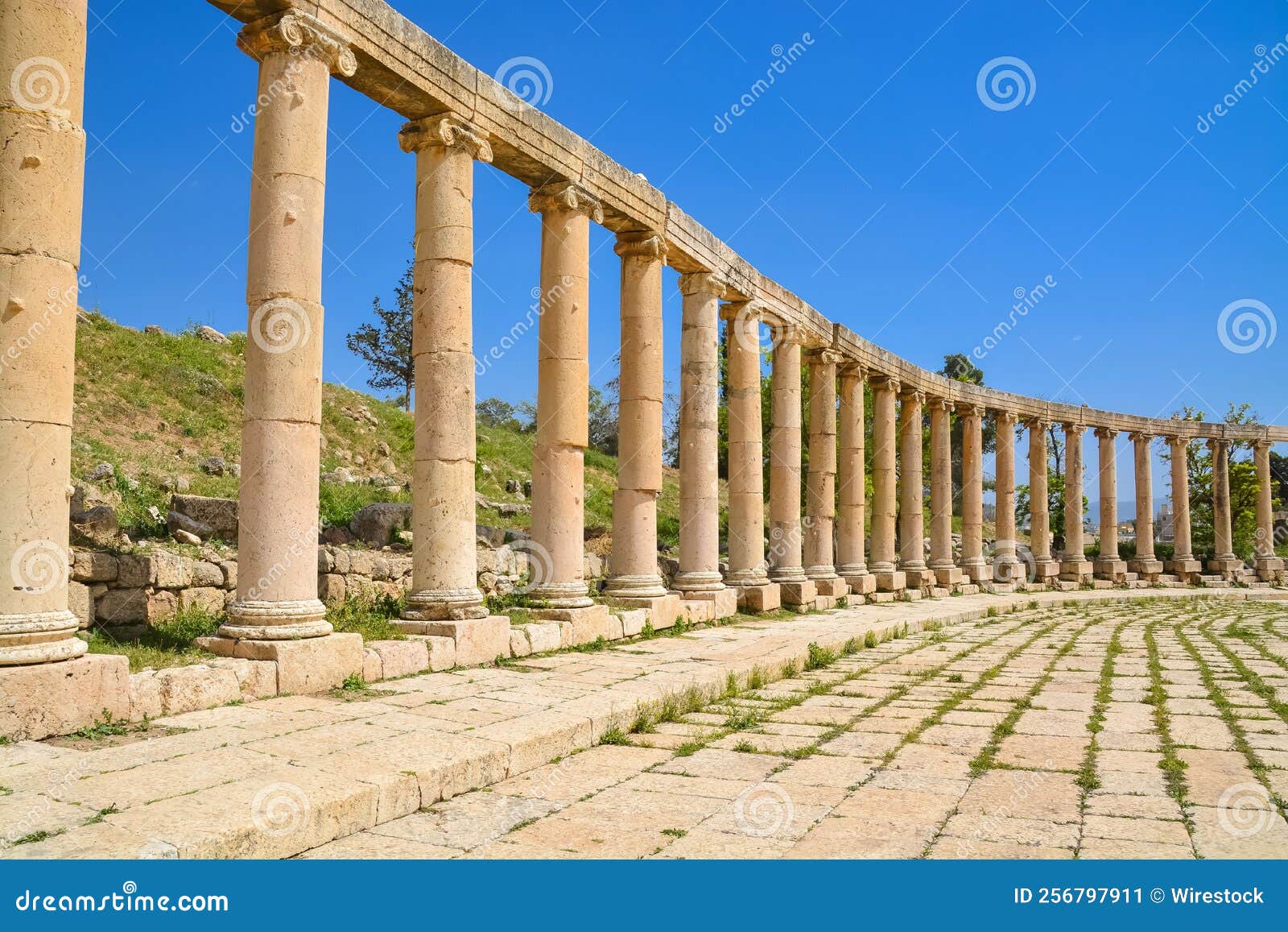 Columns of Nymphaeum in Jerash, Jordan. Editorial Photo - Image of ...