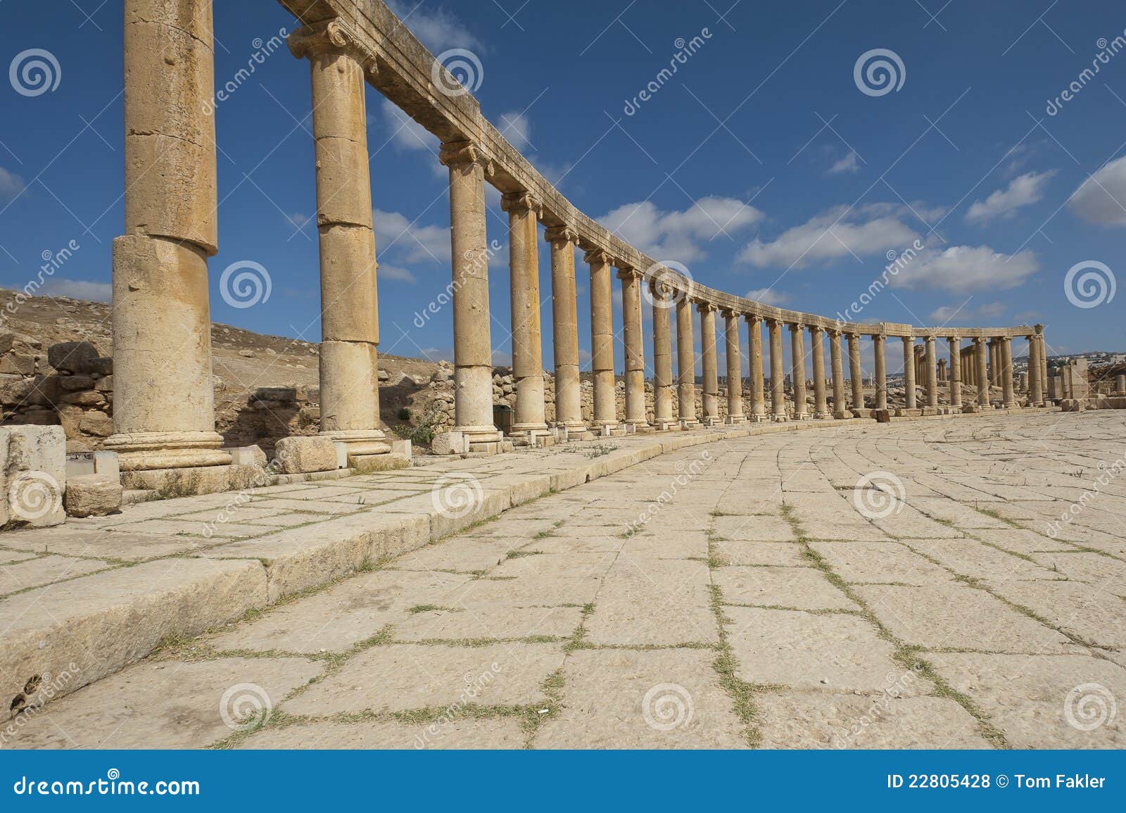 Columns of the Oval Plaza in Jerash, Jordan Stock Photo - Image of ...