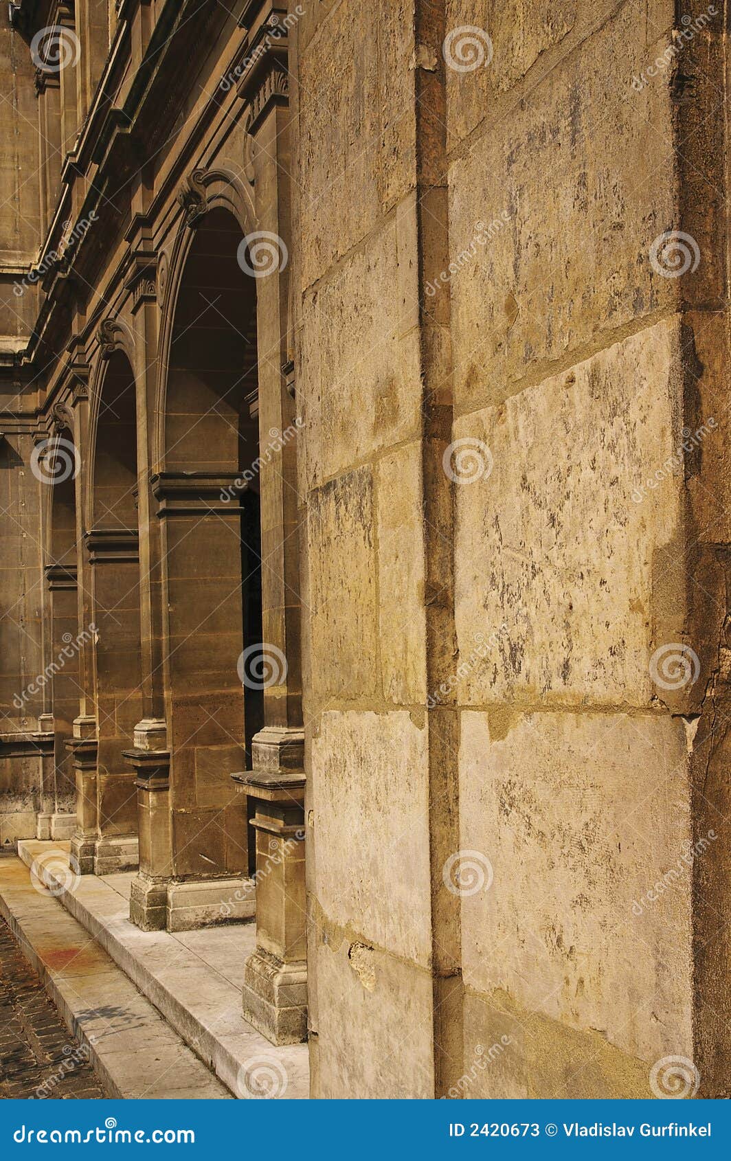 Columns Perspective Picture. Image: 2420673