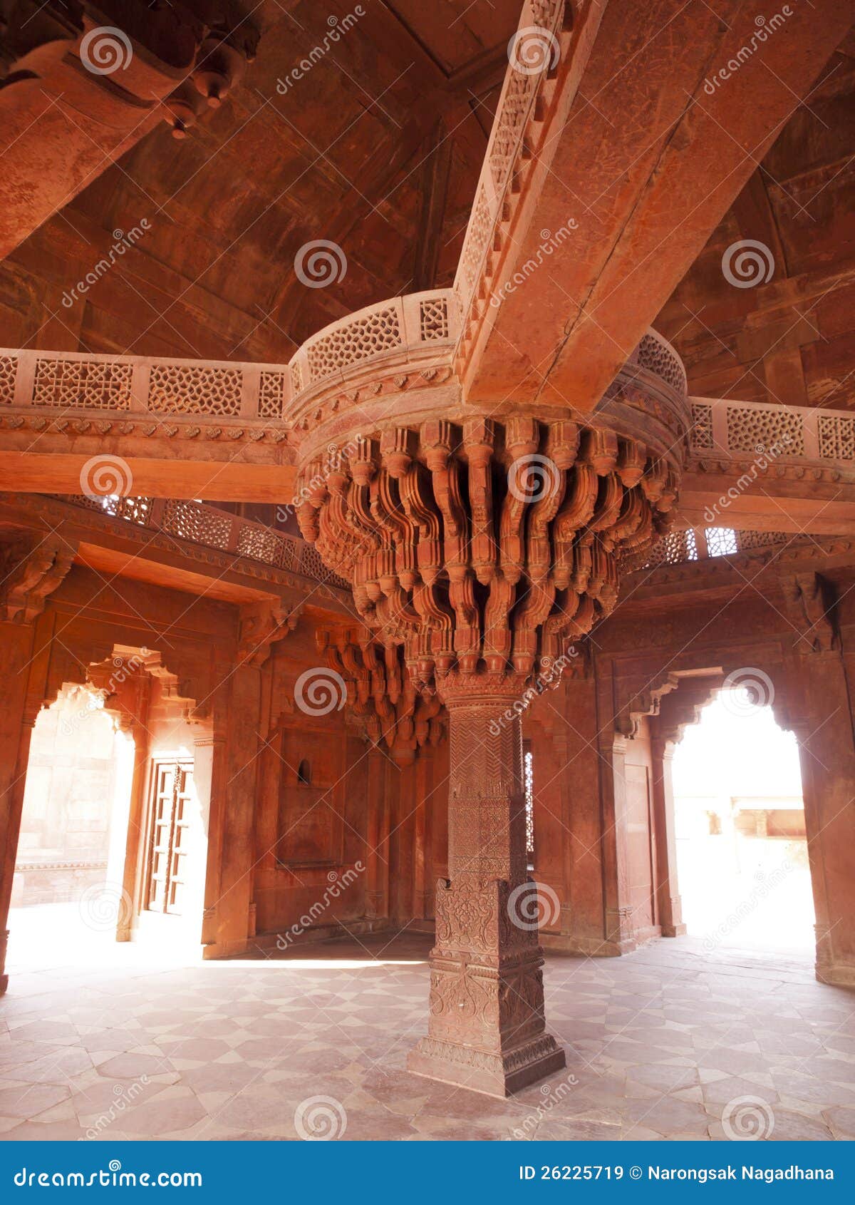 A Coluna Central De Diwan-i-khas Imagem de Stock - Imagem de islam, islamic: 26225719