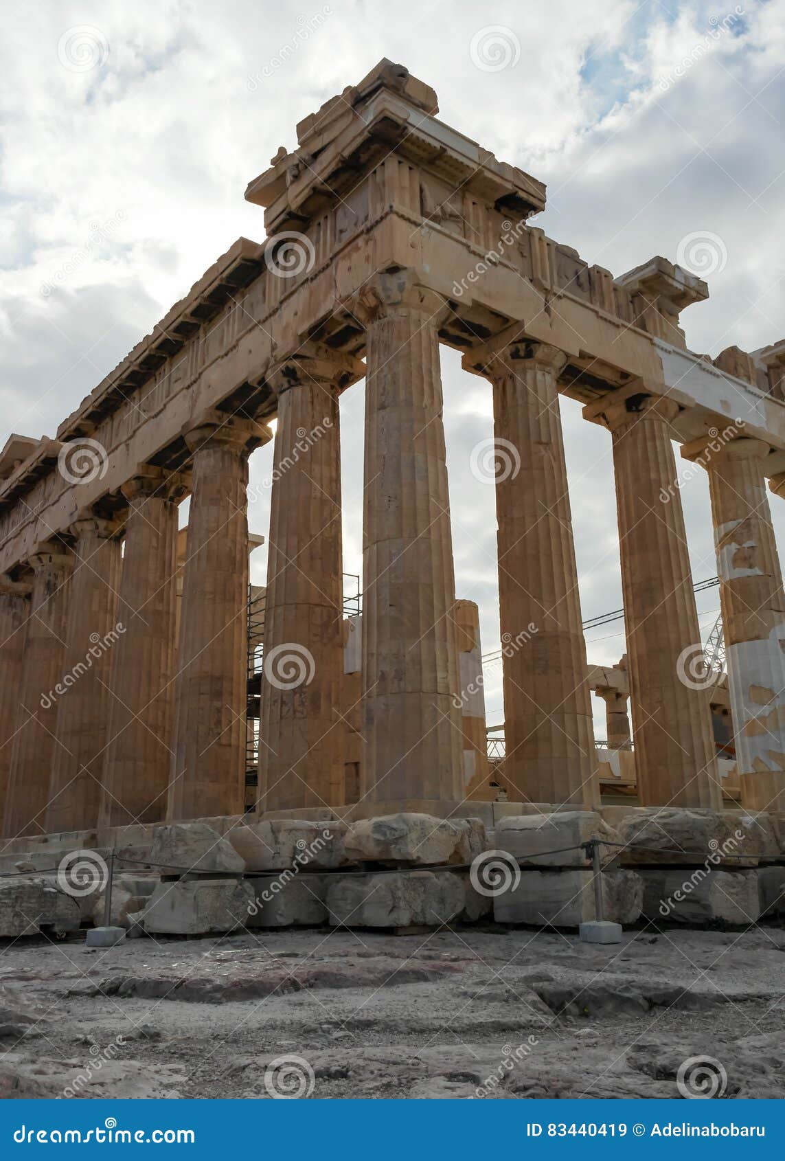 Colunas do Partenon imagem de stock. Imagem de detalhes - 83440419