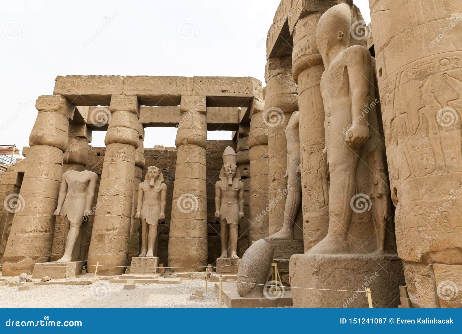 Colunas Em Templo De Luxor, Luxor, Egito Imagem de Stock - Imagem de ...