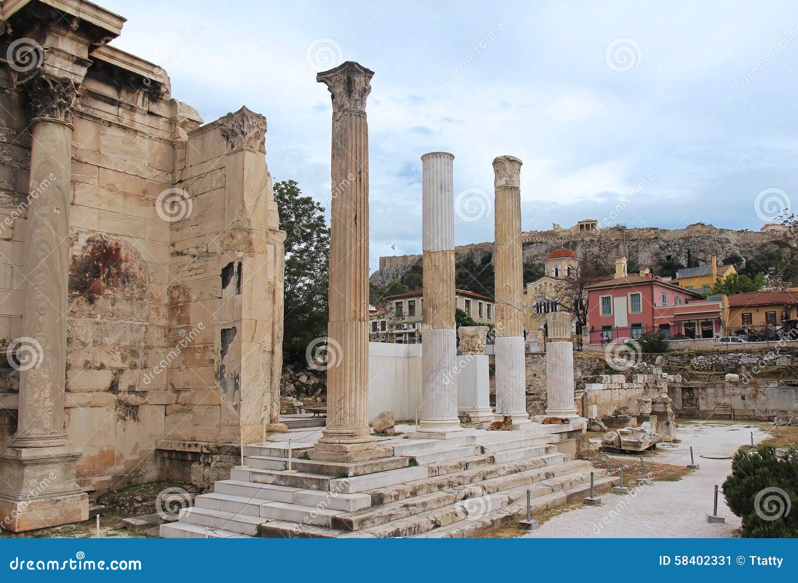 Colunas gregas imagem de stock. Imagem de antigo, grego - 58402331