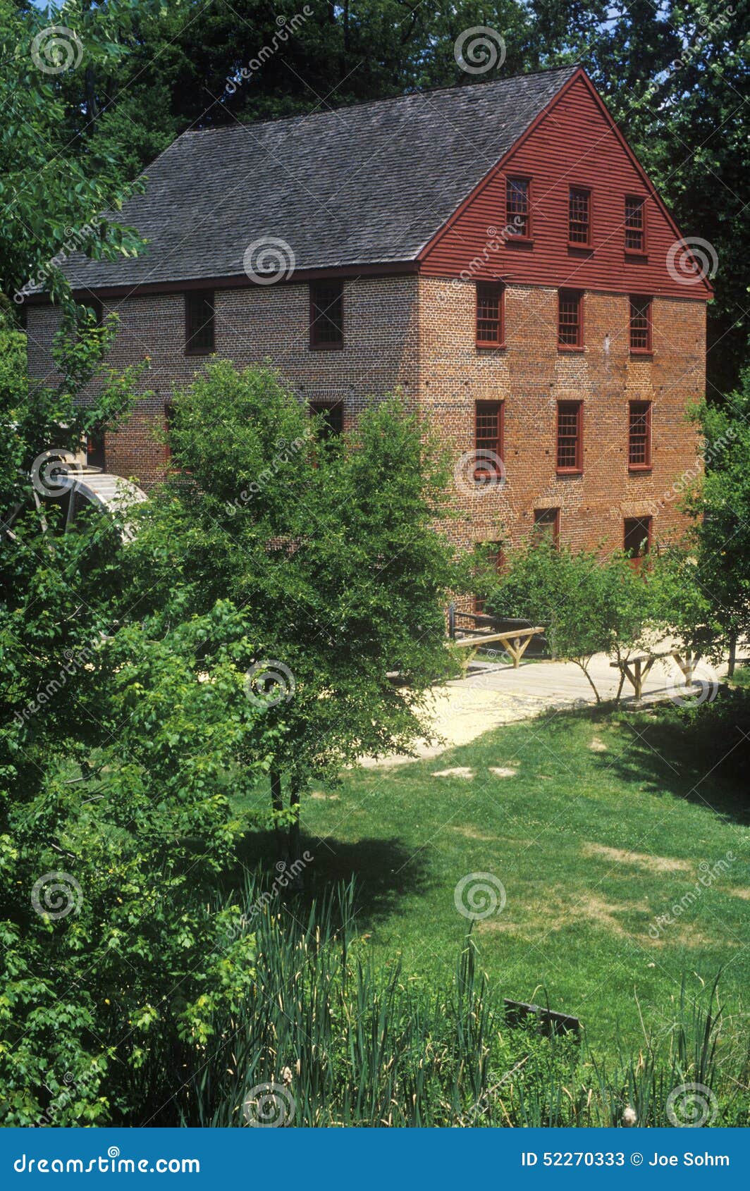 Colvin Run Grist Mill, Fairfax, VA Stock Image - Image of color ...