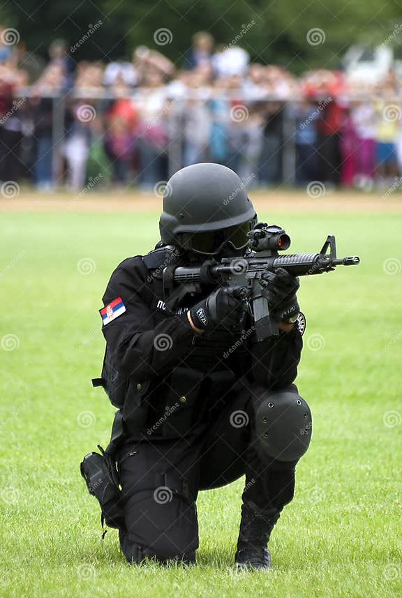 Combat position editorial photography. Image of army - 19888957