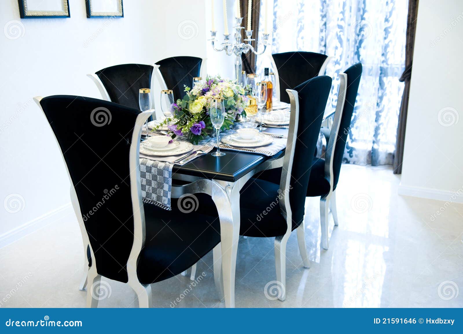 Comedor de lujo foto de archivo. Imagen de elegante, lujoso - 21591646