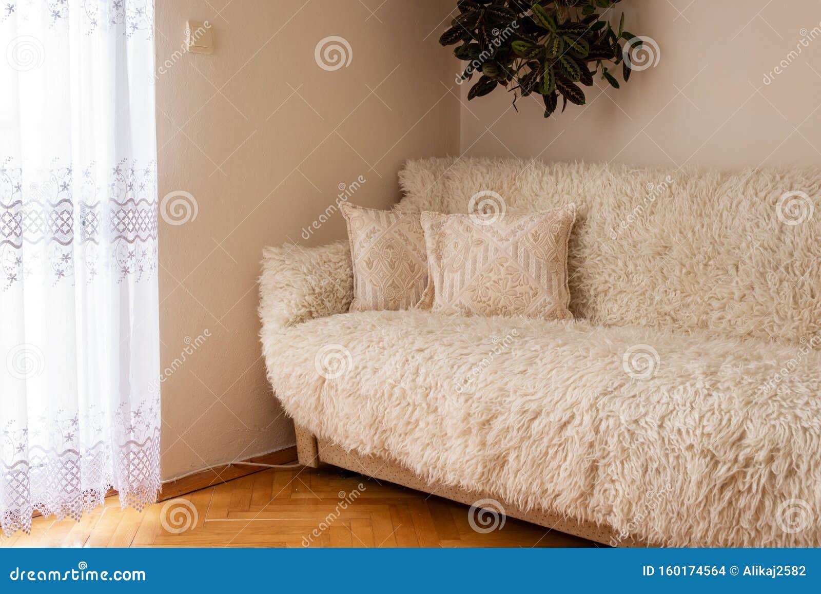 Comfortable Angle for Rest Time. Cozy Sofa with Woolen Blanket Stock ...