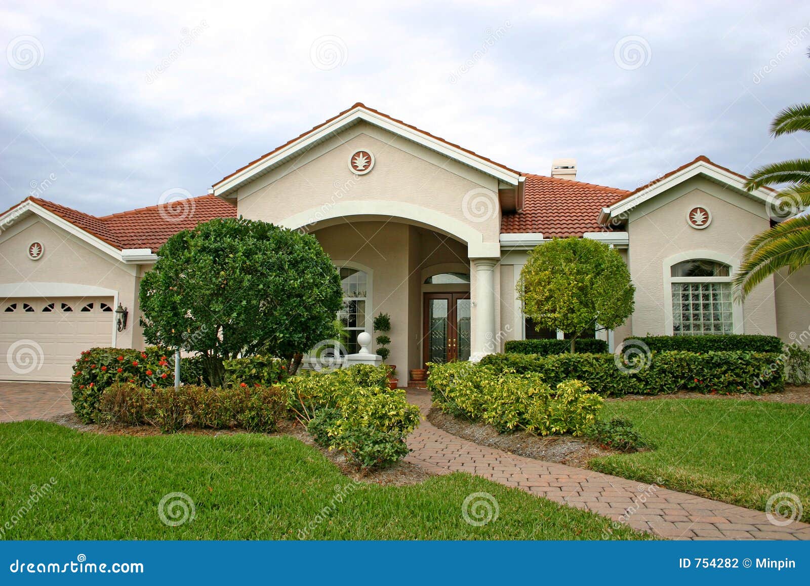 Comfortable Home stock photo. Image of entrance, landscaping - 754282