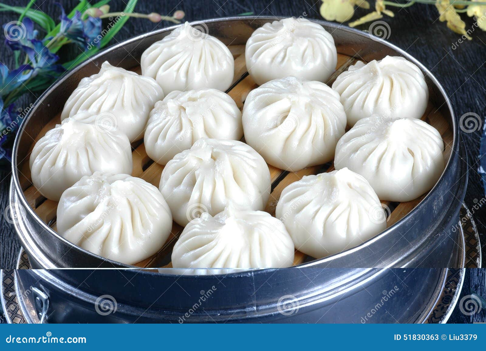 Comida China, Bollo Cocido Al Vapor Imagen de archivo - Imagen de negro ...