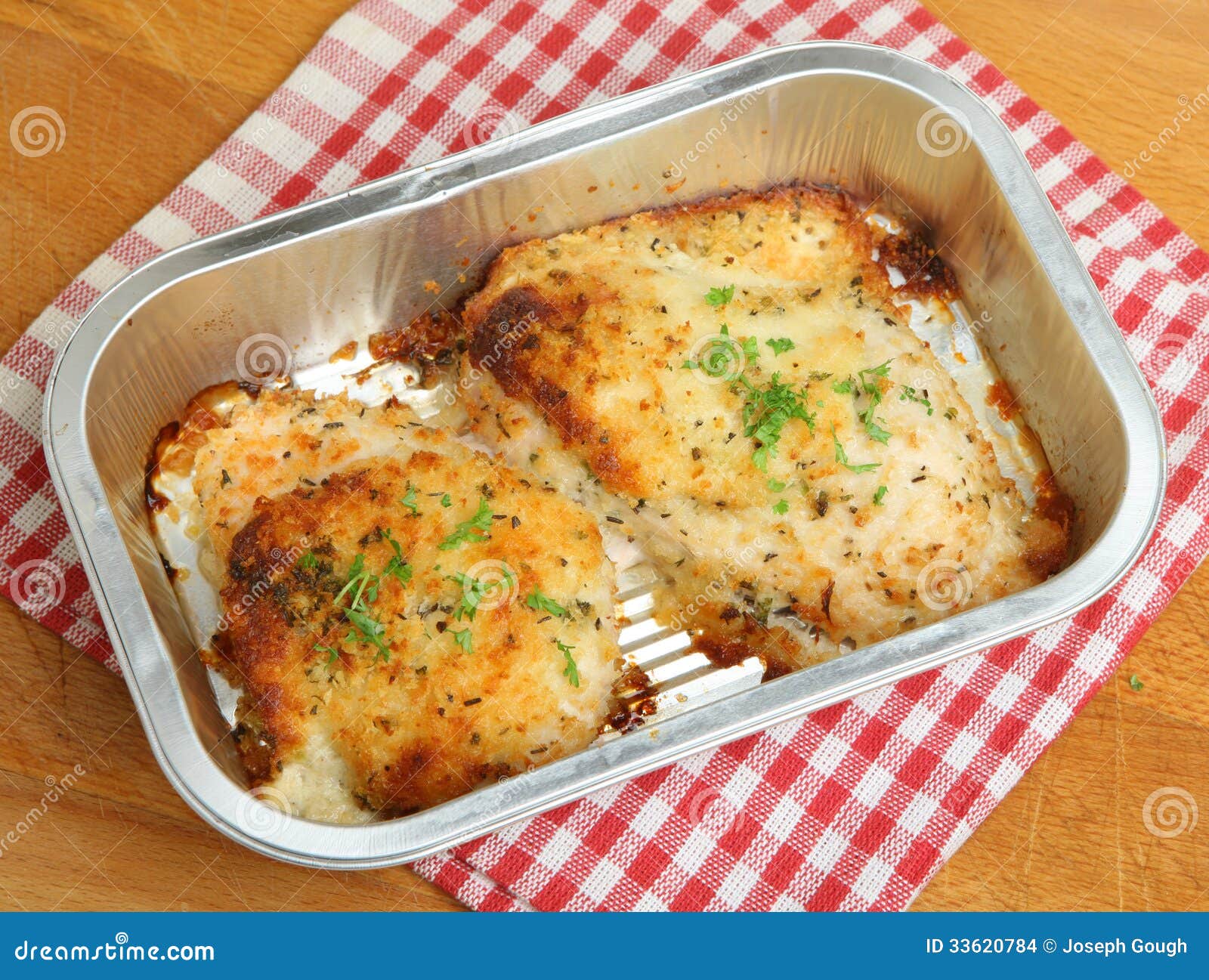 Comida Cocida De La Conveniencia De La Pechuga De Pollo Foto de archivo ...