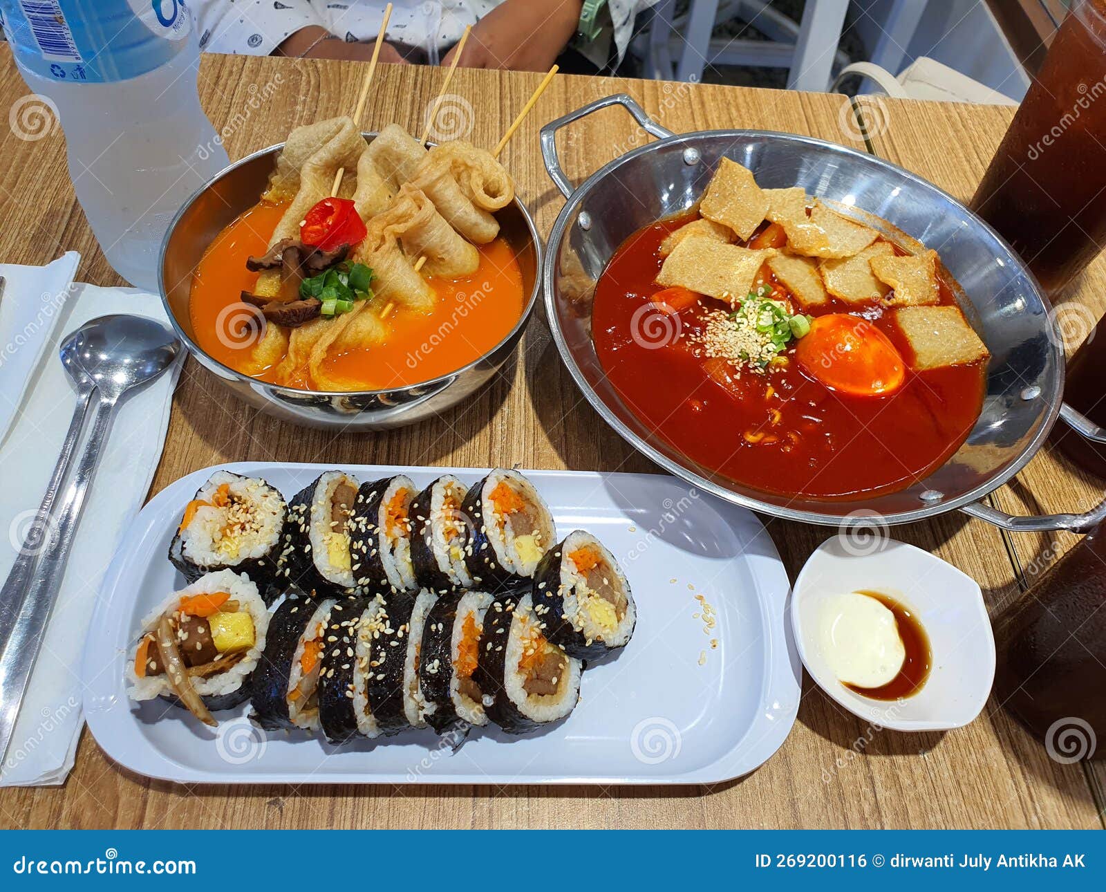 Comida Coreana No Restaurante Coreano Foto de Stock - Imagem de carne ...