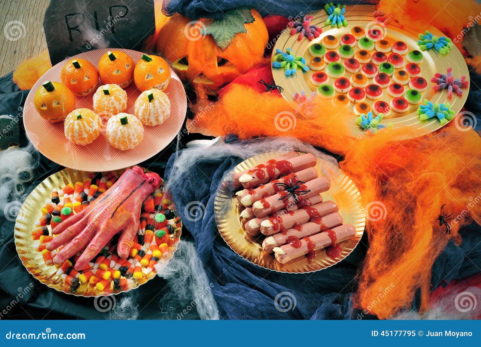 Comida de Halloween imagen de archivo. Imagen de alimento - 45177795