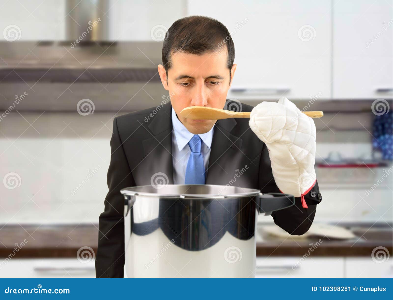 Comida De La Prueba Del Hombre De Negocios Imagen de archivo - Imagen ...