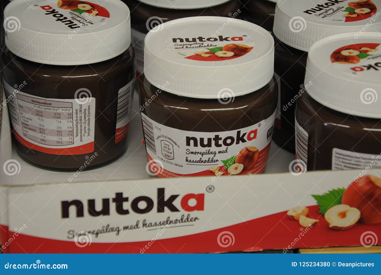 COMIDA DE NUTOKA imagen editorial. Imagen de negocios - 125234380