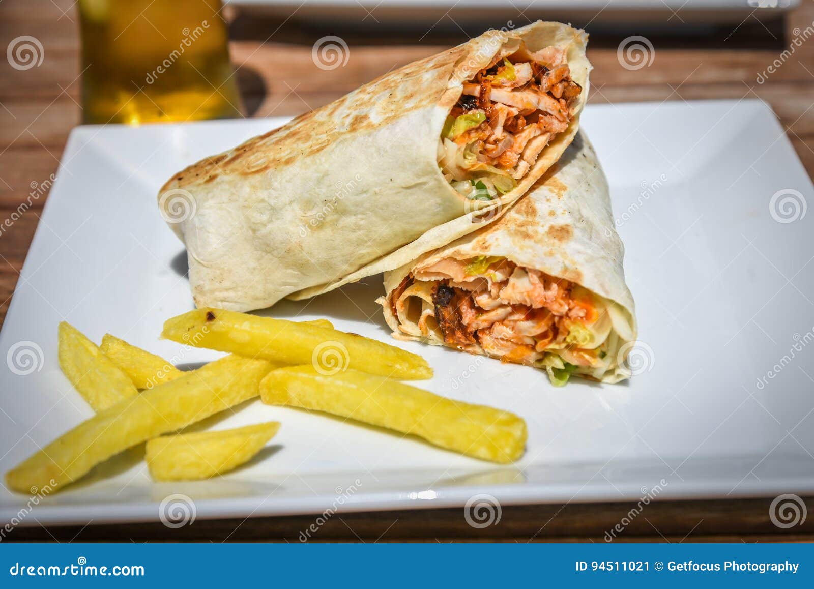 Comida Del Turco Del Kebab Del Pollo De Doner Imagen de archivo ...