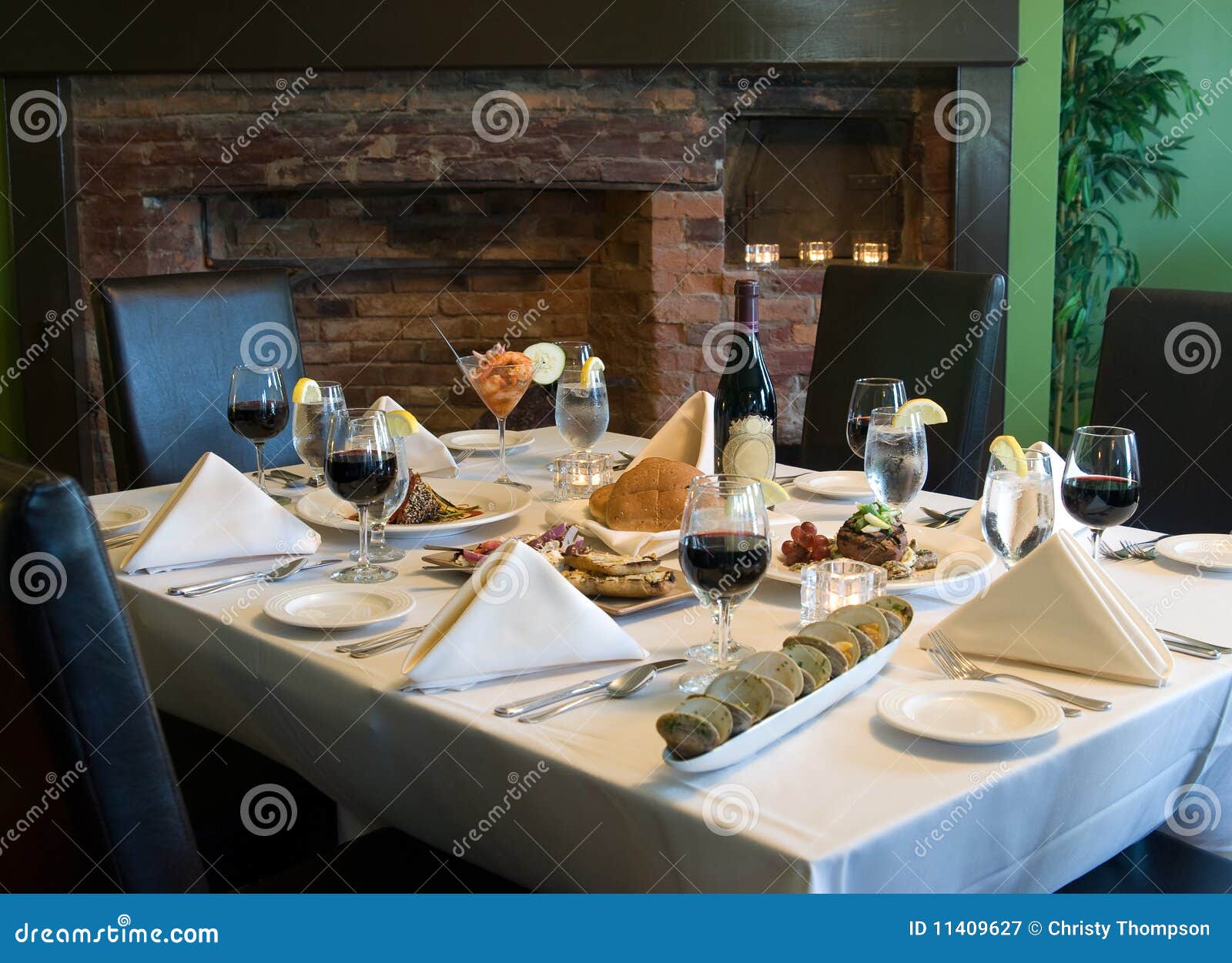 Comida elegante imagen de archivo. Imagen de cena, restaurante - 11409627