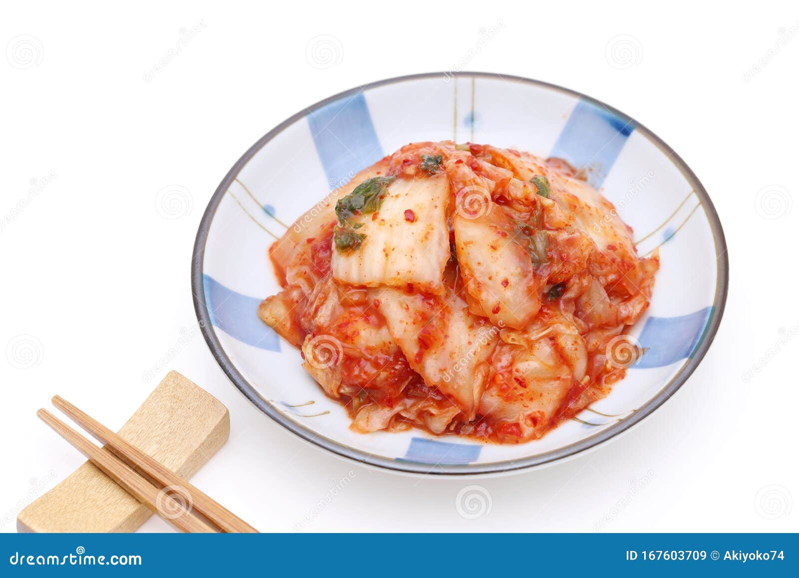 Comida kimchi coreana imagen de archivo. Imagen de plato - 167603709