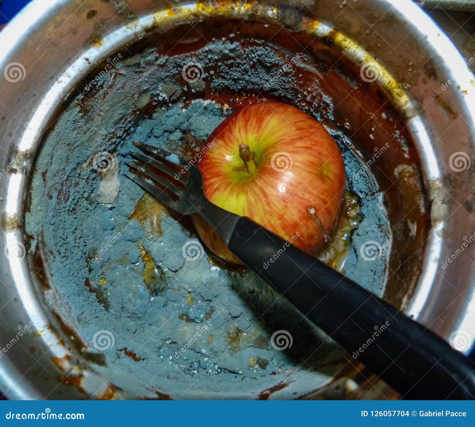 Comida Putrefacta Con El Hongo Foto de archivo - Imagen de hongo ...