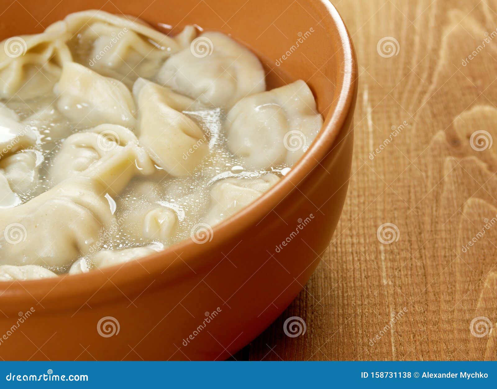 Comida Rusa Tradicional "pelmeni" Foto de archivo - Imagen de comida ...