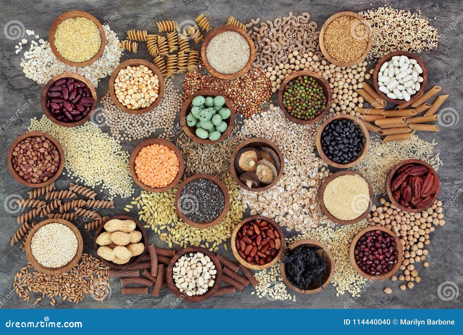Comida Sana Secada De La Dieta Macrobiótica Foto de archivo - Imagen de ...