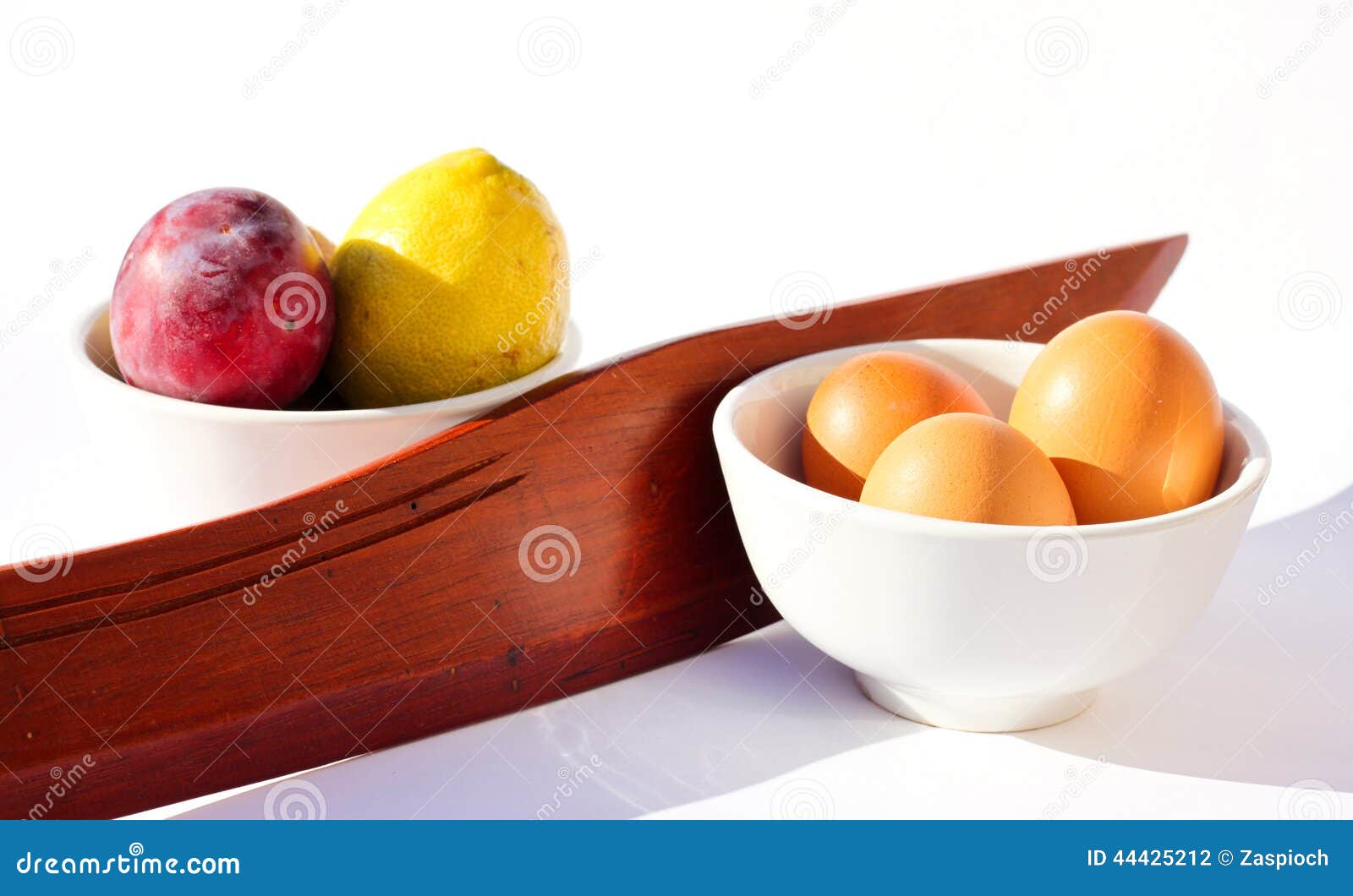 Comida Separada - Comida Que Combina Dieta Foto de archivo - Imagen de ...