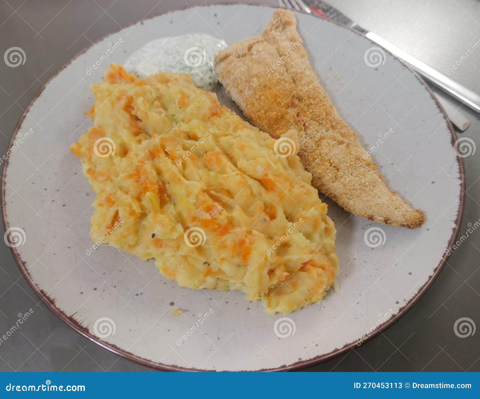 Comida Simple Y Deliciosa Preparada a Solas Imagen de archivo - Imagen ...