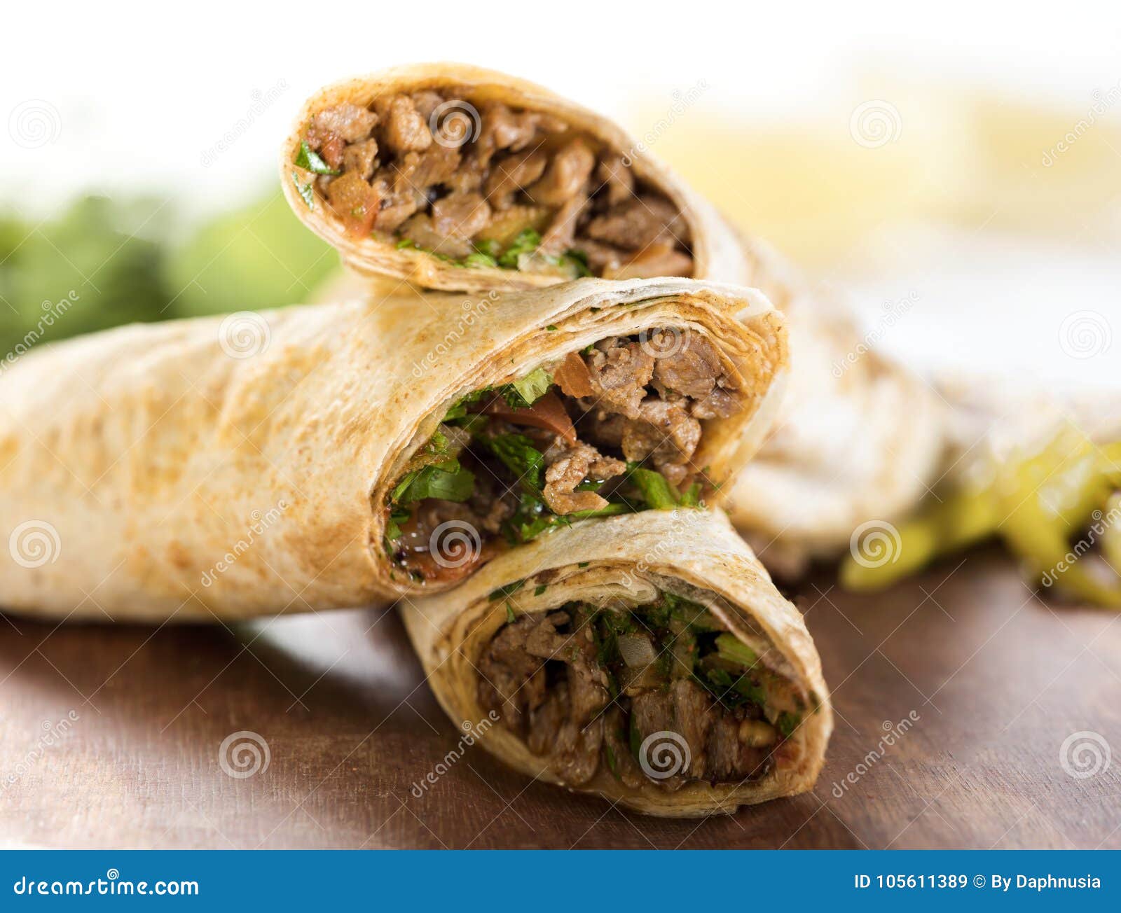 Comida Tradicional De Tantuni Imagen de archivo - Imagen de cocina ...