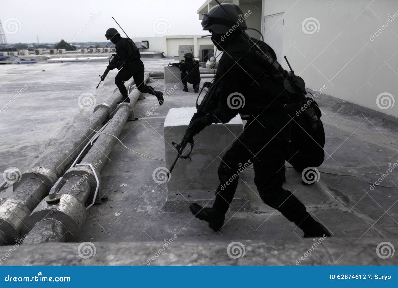 Commando raid drills editorial photography. Image of raid - 62874612