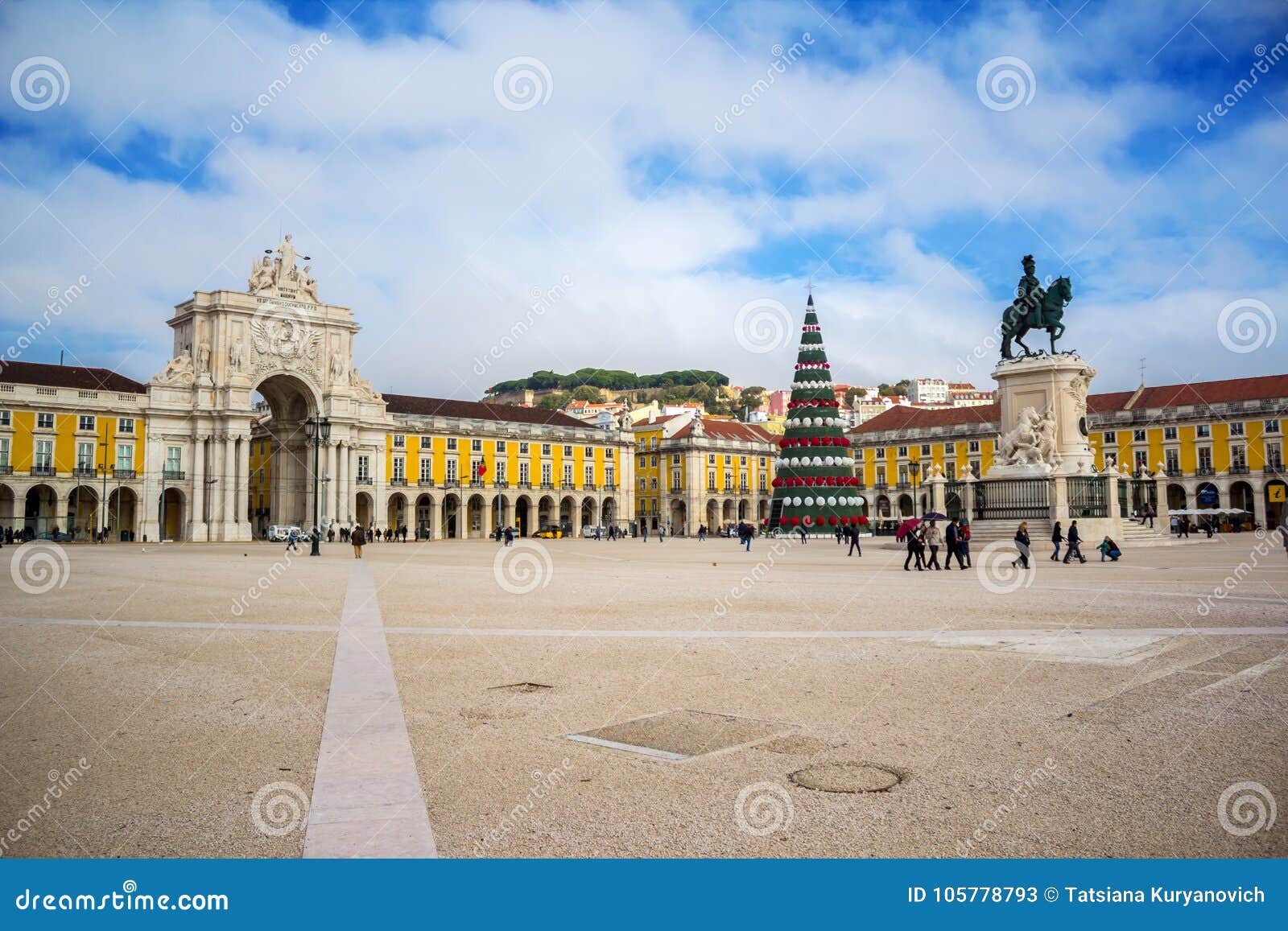 Commerce Square Praca Do Comercio in Lisbon Editorial Stock Photo ...