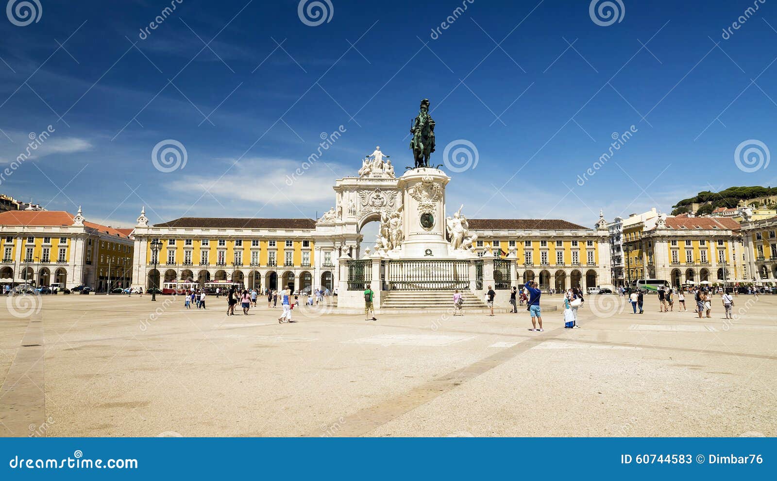 Commerce Square (Praca Do Comercio) in Lisbon, Portugal Foto de archivo ...