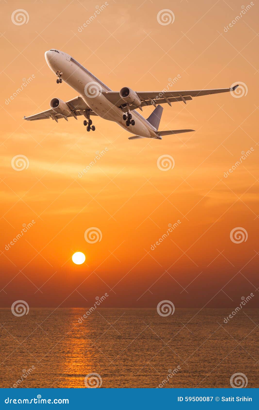 Commercial Airplane Flying Over the Sea Stock Image - Image of earth ...