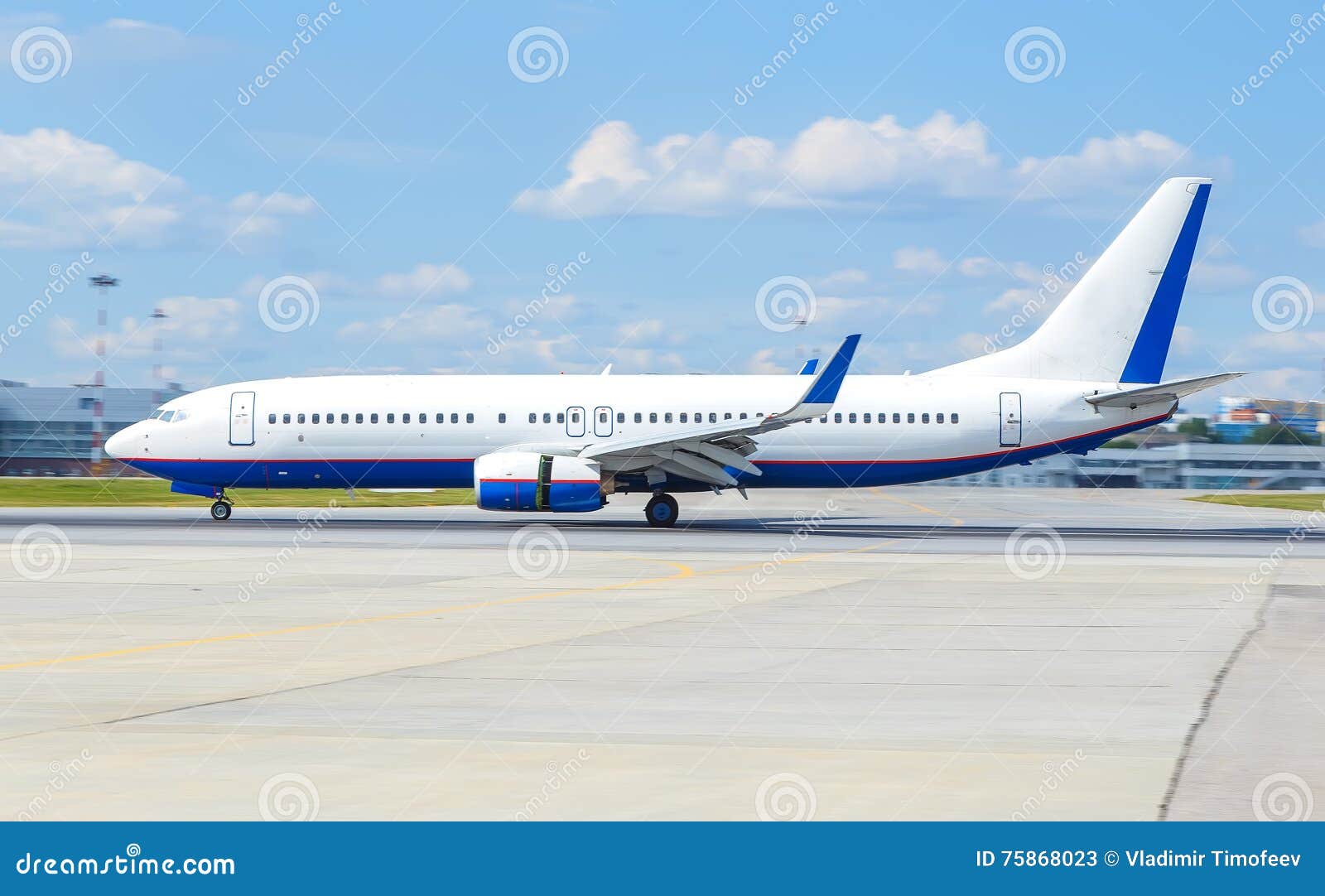 Commercial Airplane with Nice Sky. Summer Sunny Day and Clouds Stock ...