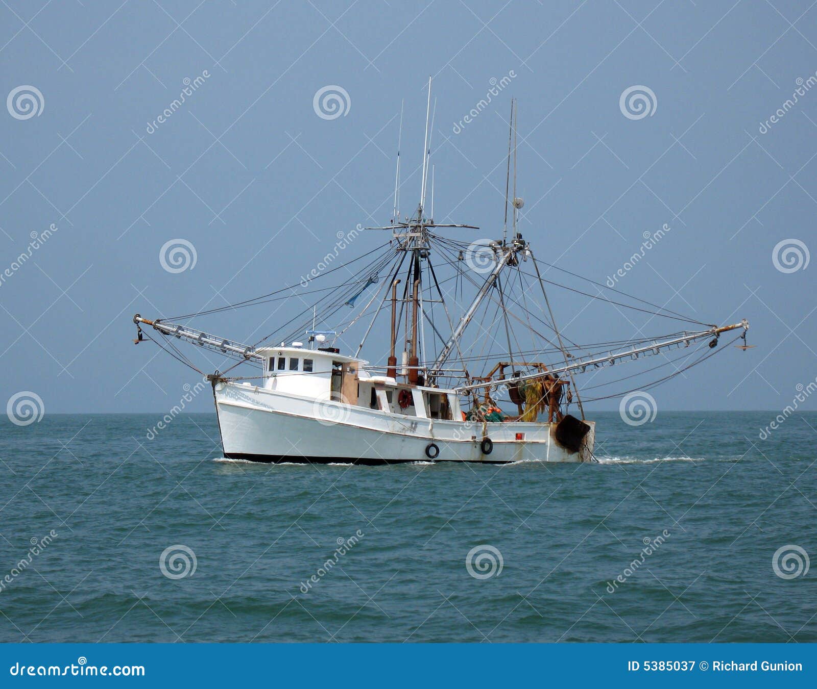 Commercial Dragger stock image. Image of booms, house - 5385037