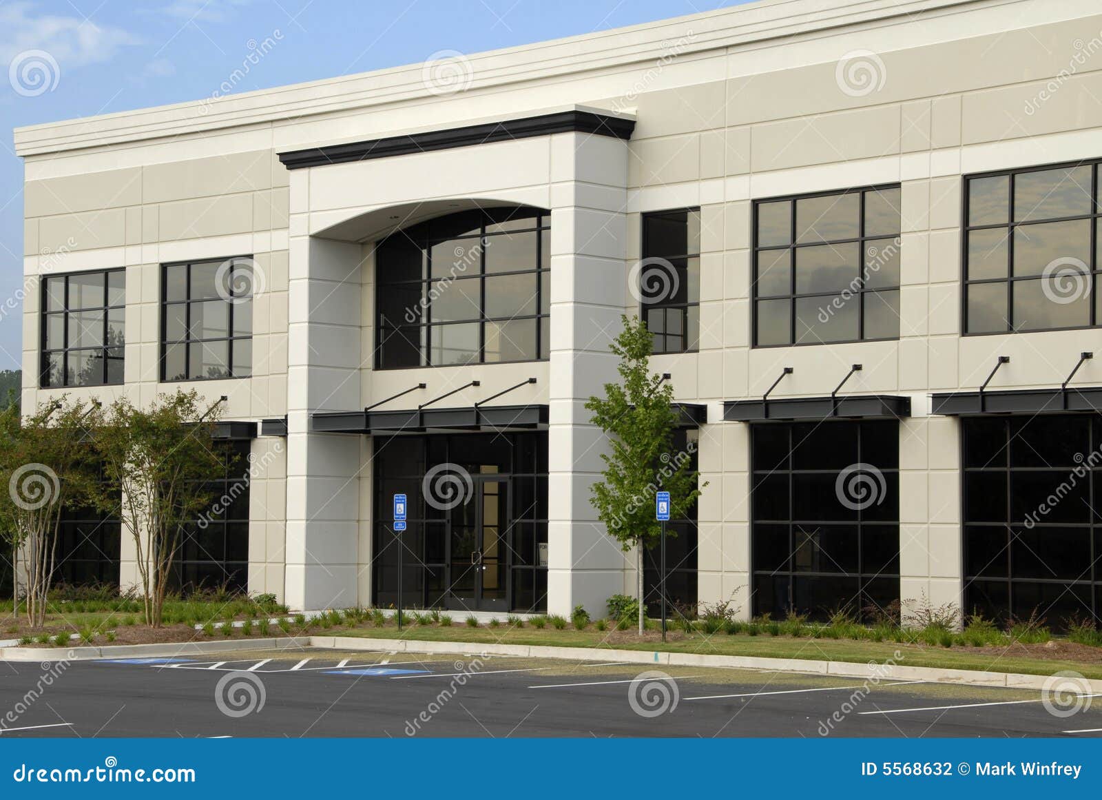 Commercial Office Building stock photo. Image of headquarters - 5568632