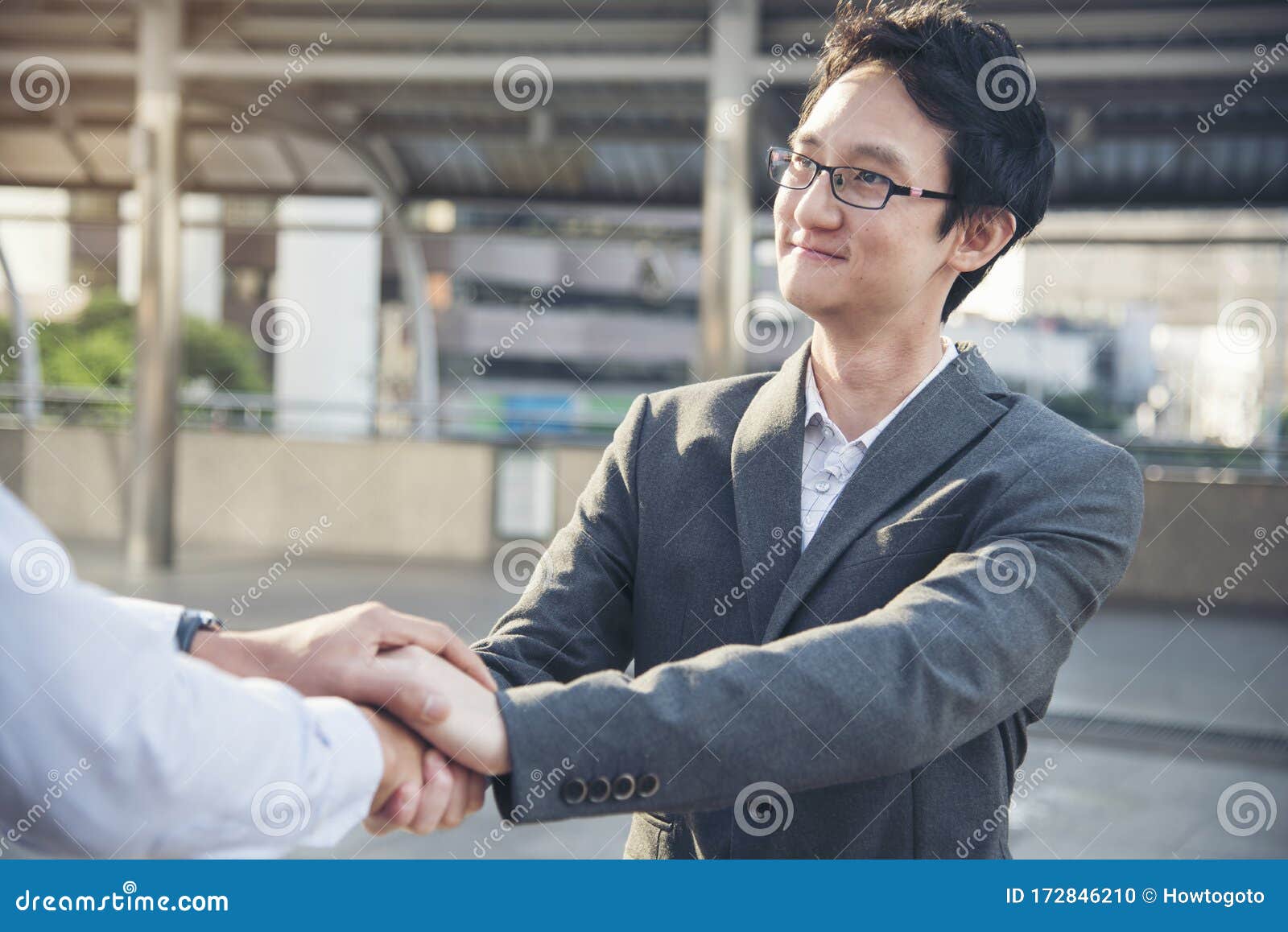 Commitment - Trust Fundamental Factors Relationship Marketing. Business ...