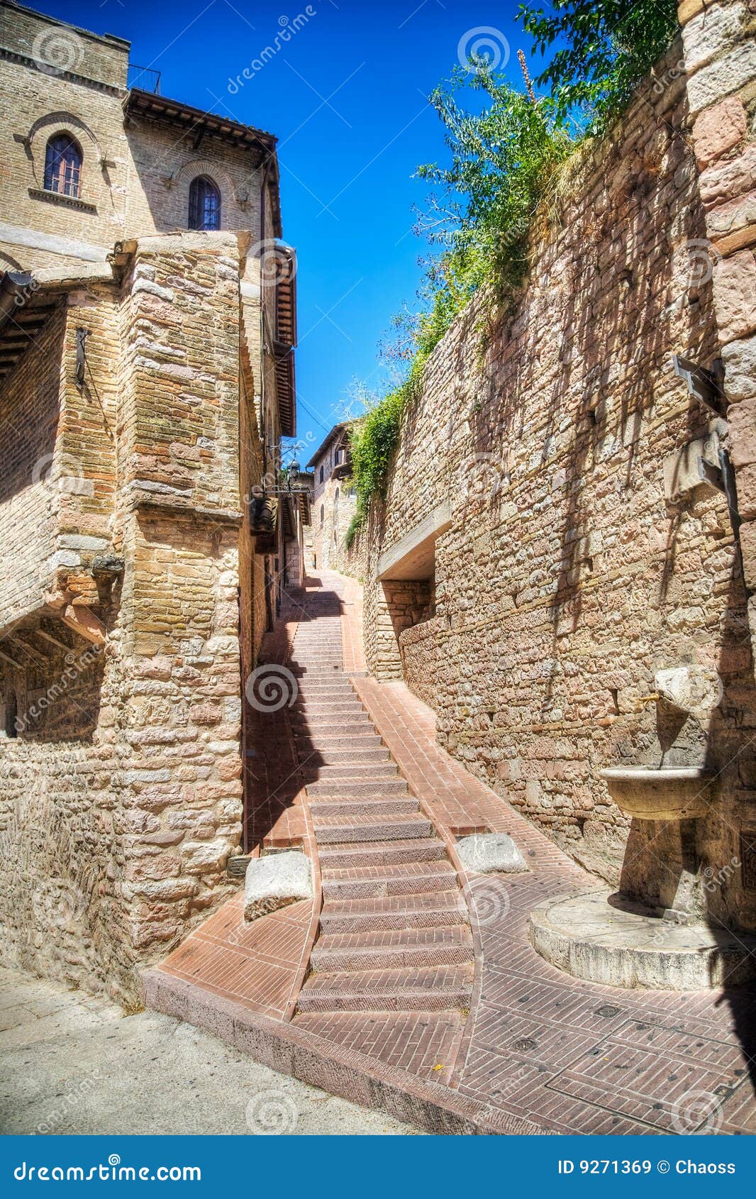 Common Italian Street of Old City Stock Image - Image of culture, angle ...