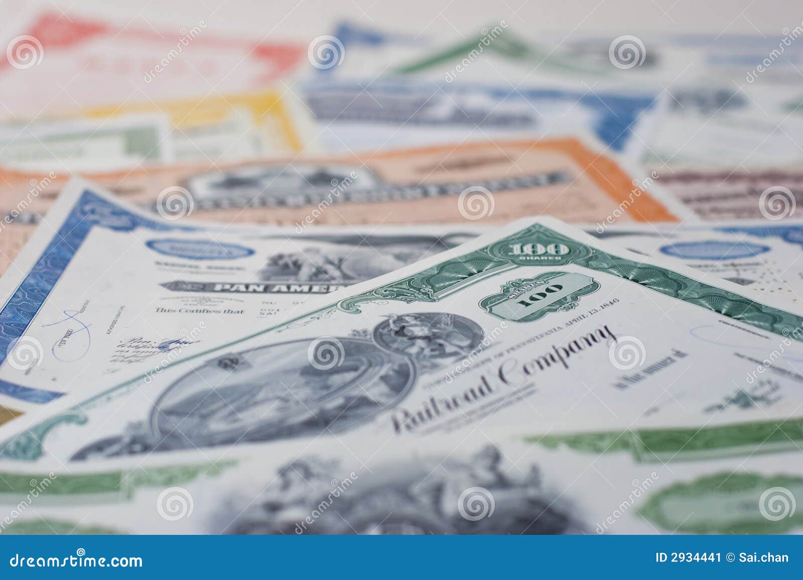 Common shares selection stock image. Image of earn, dealer - 2934441