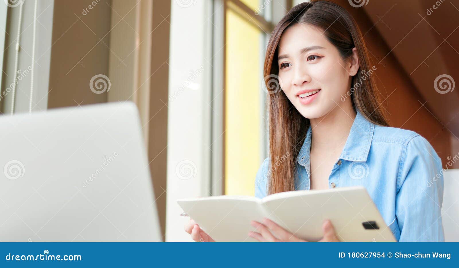 Communicate on Online Meeting Stock Photo - Image of introduction ...