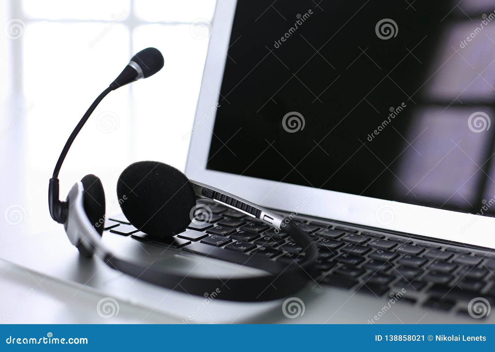 Communication Support, Call Center and Customer Service Help De Stock ...