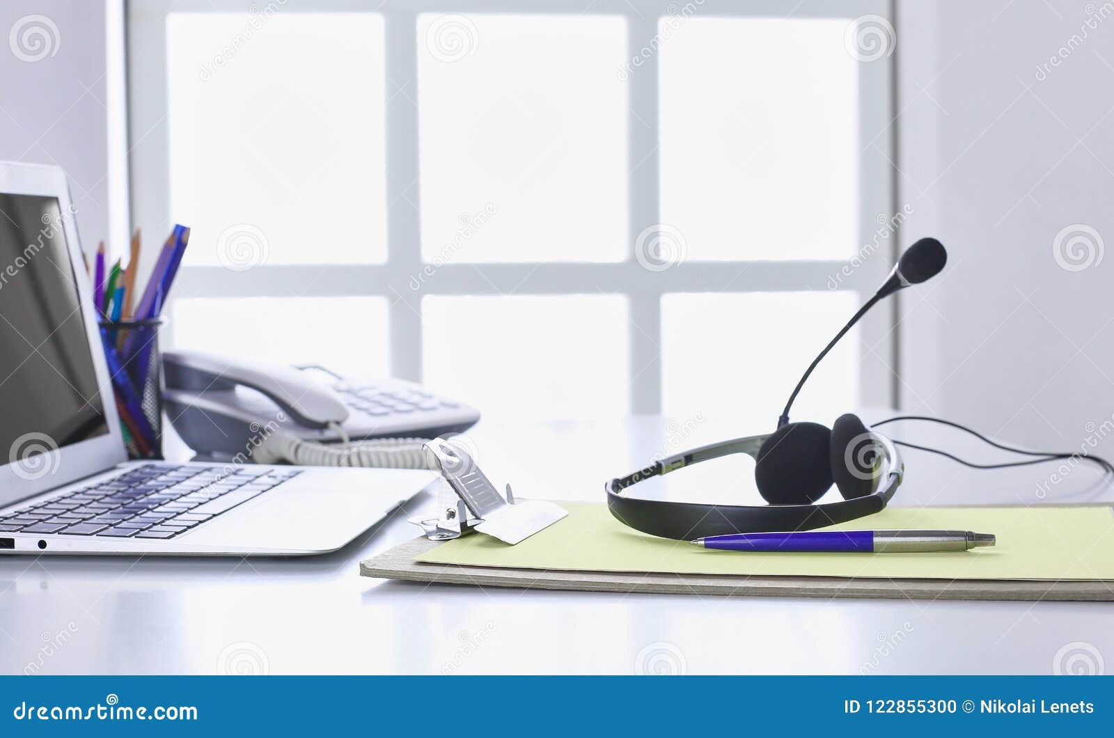 Communication Support, Call Center and Customer Service Help Desk ...